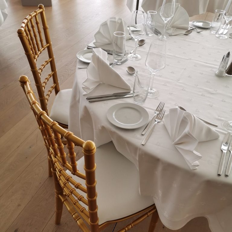 Gull tiffany/chiavaria stol – Event tjenester